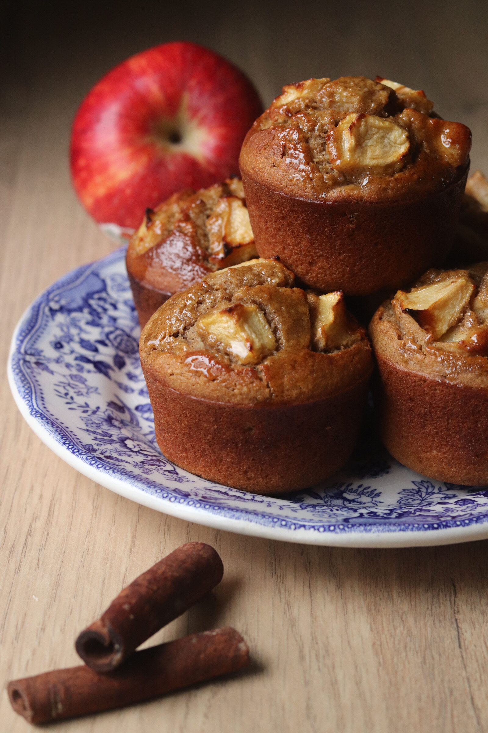 Muffins pomme, amande et cannelle légers et sans gluten – By Flora B