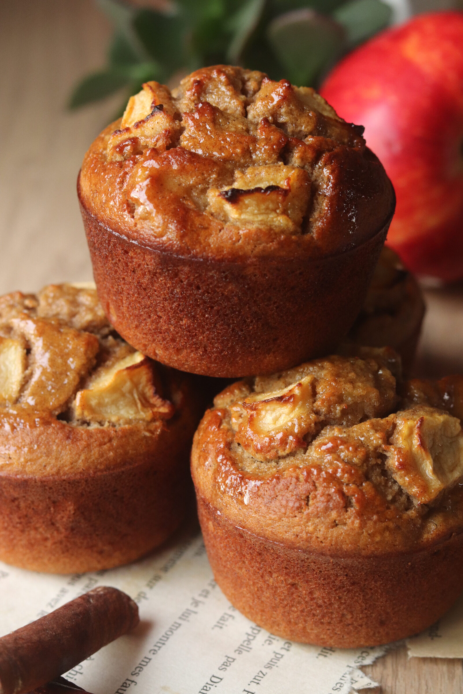 Muffins pomme, amande et cannelle légers et sans gluten – By Flora B